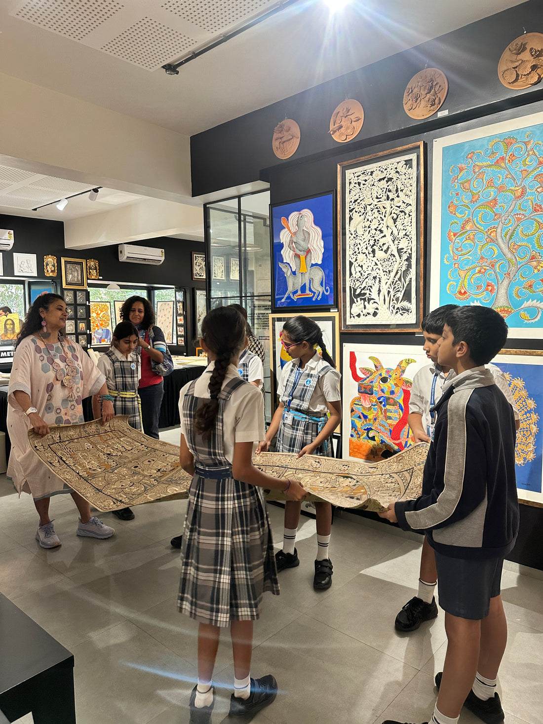 About Us – Baro Art